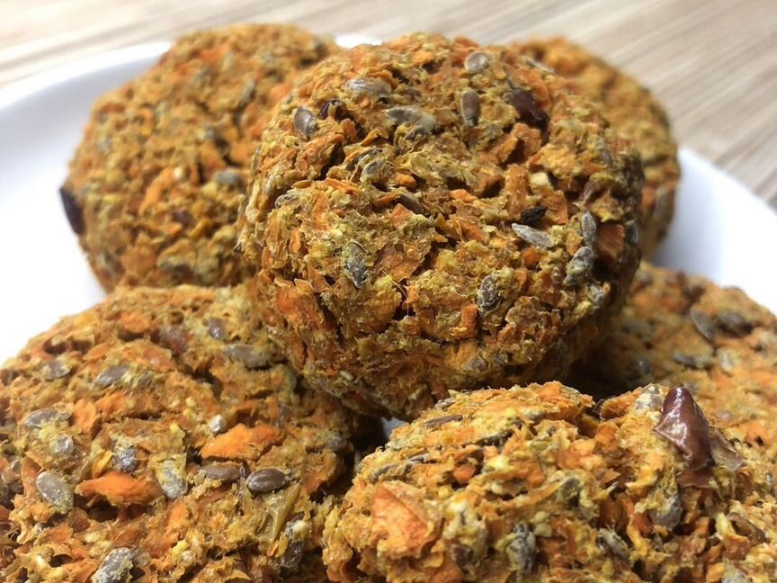 Лакомства для лошадей и пони