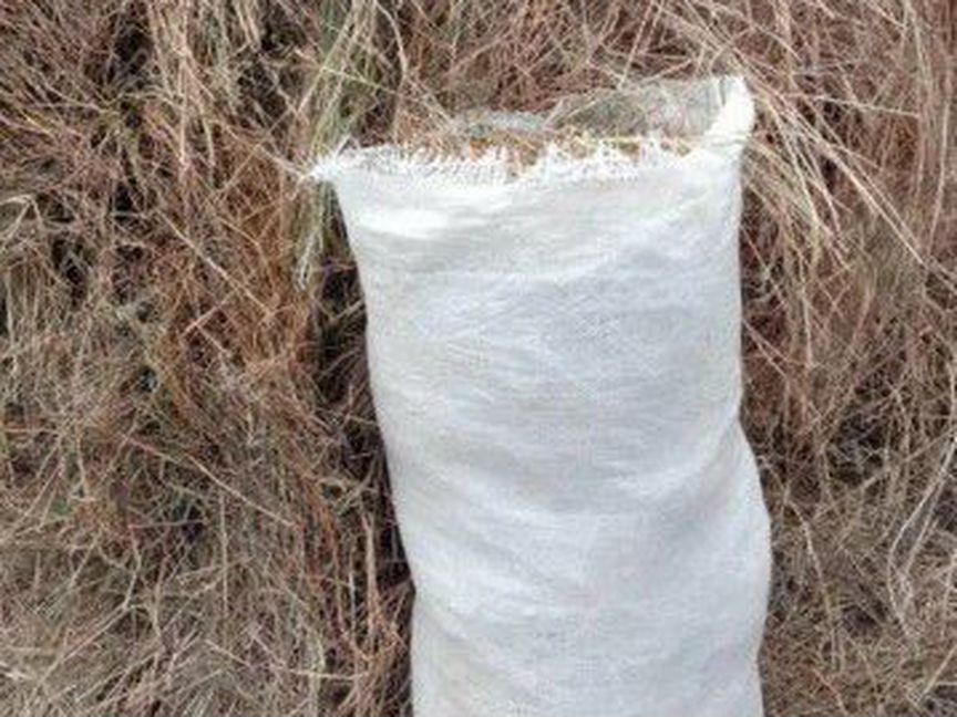 Сено в мешках