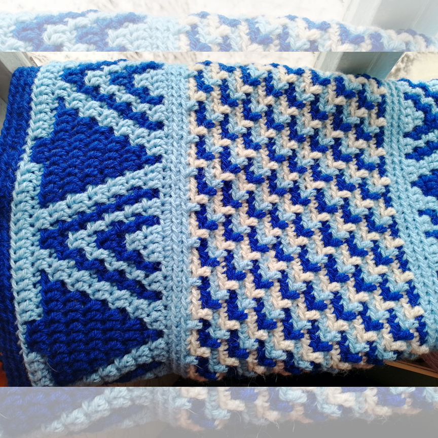 Коврик лежанка для кошек/собак вязанный