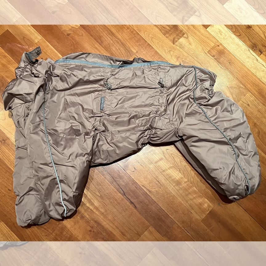 Зимний комбинезон для крупных собак