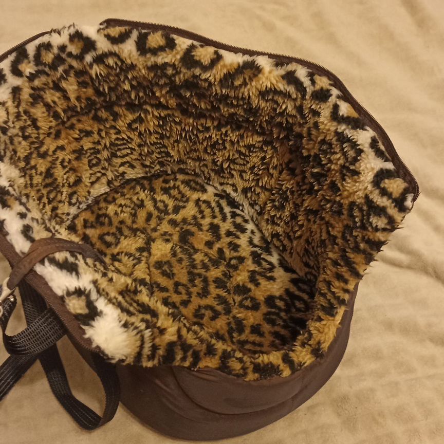 Переноска для кошек