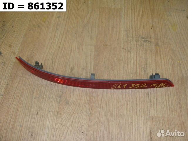 Светоотражатель катафот заднего бампера левый Merc купить в Москве ...