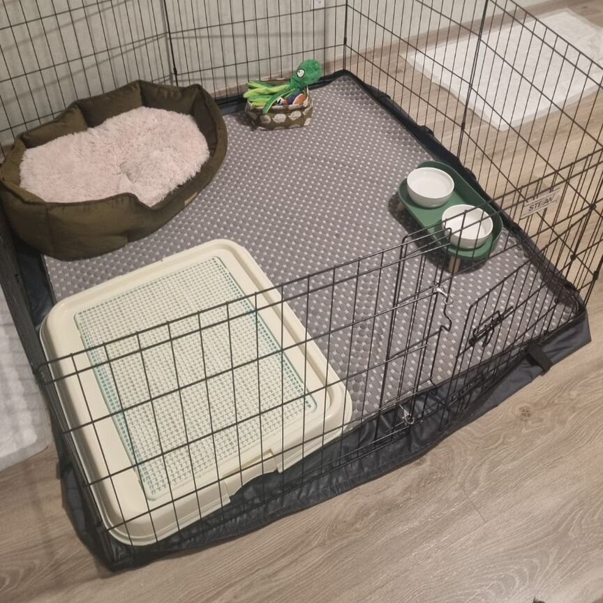 Вольер для собак в квартиру с подстилкой 120х120