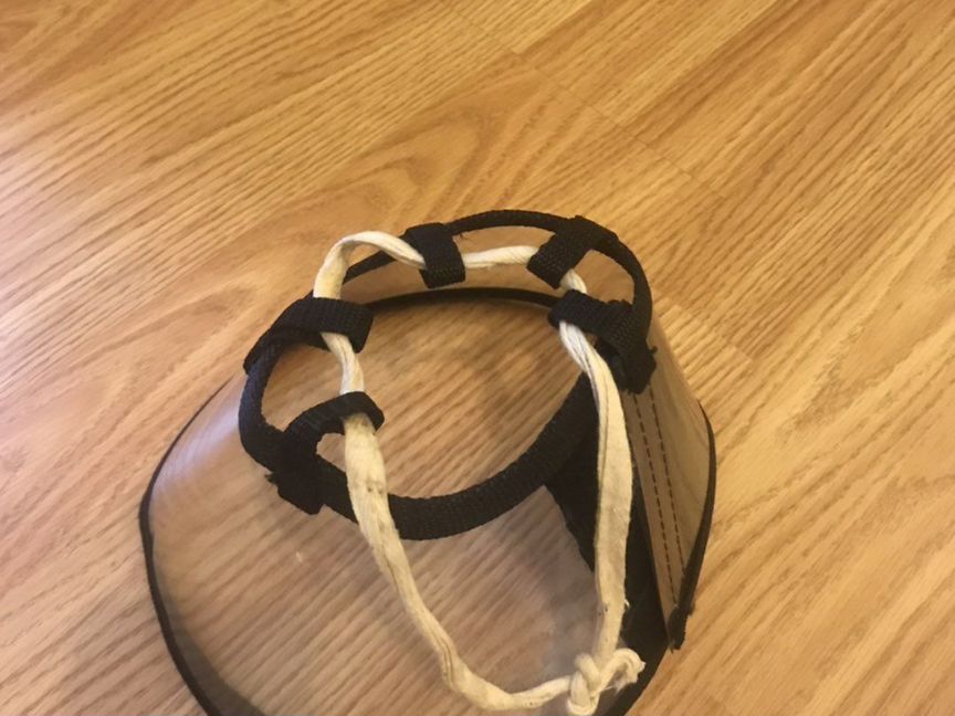 Воротник защитный на липучке 12.5 см