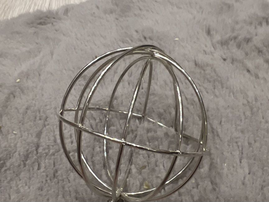 Кормушка для сена грызунам