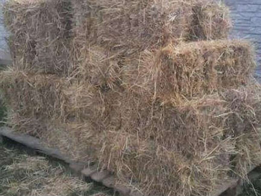 Салома гороховая в тюках