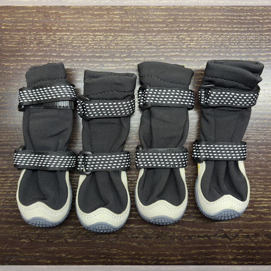 Зимние ботинки для собак