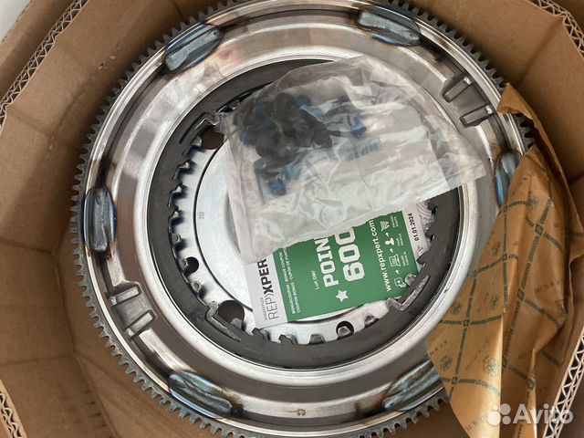 Маховик двухмассовый VAG 1,8 tsi 415084409 купить в Москве Luk ...