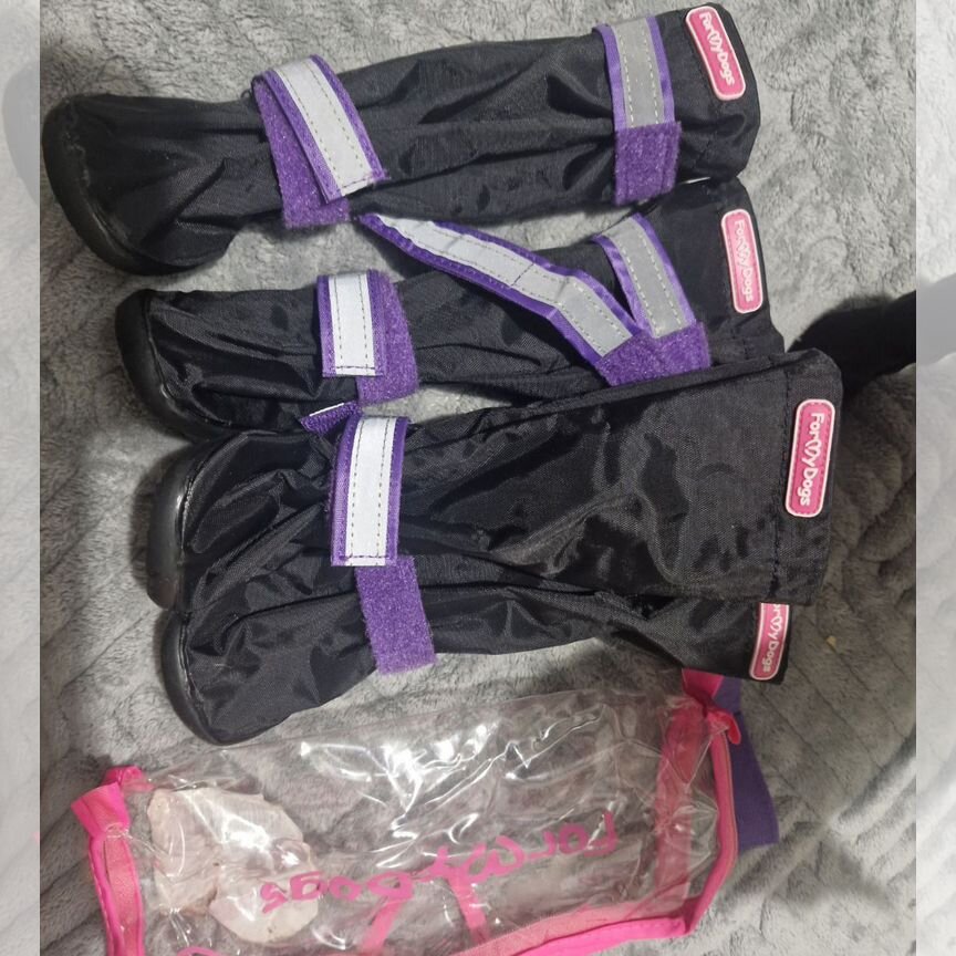 Обувь для собак мелких пород