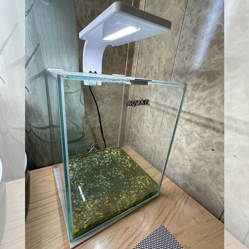 Аквариум с лампой 10 литров