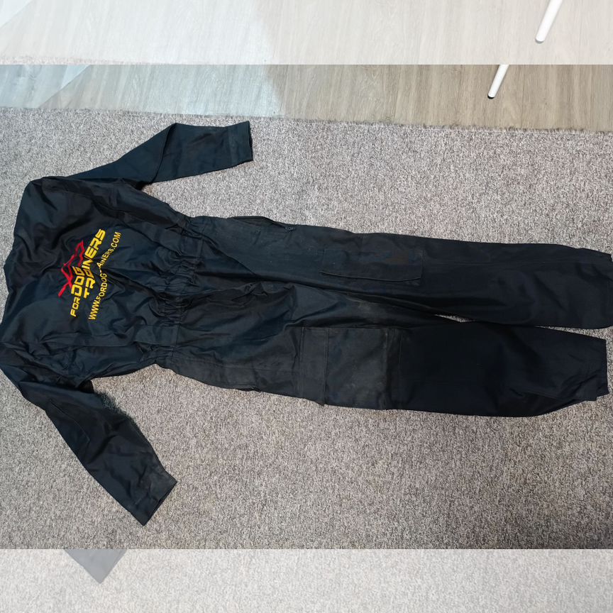 Комбинезон для дрессировки собак