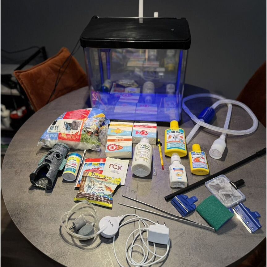 Аквариум с тумбой 35 литров