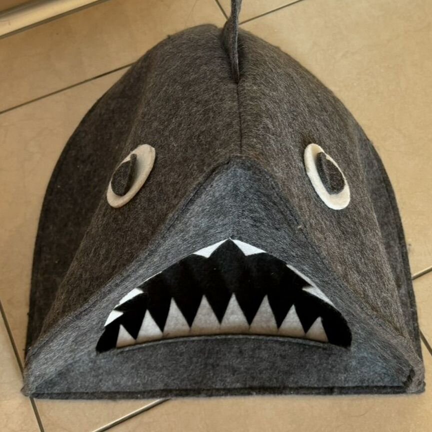 Домик для питомцев из войлока