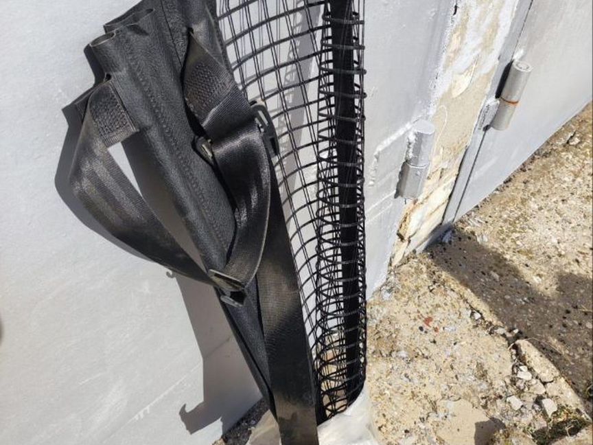 Барьер от собак в авто новое