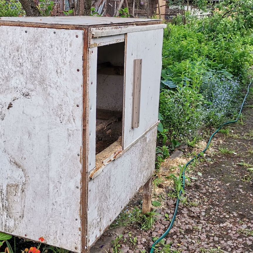 Домик для куриц из сендвич панелей утепленный