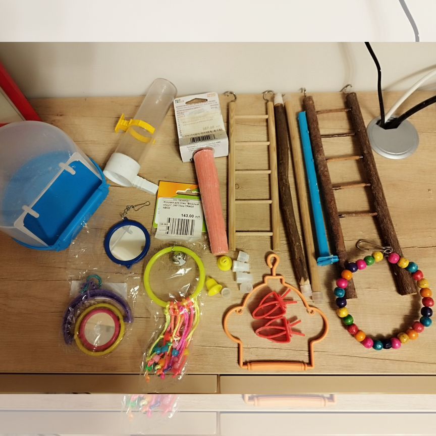 Аксессуары для птиц, попугаев в клетку