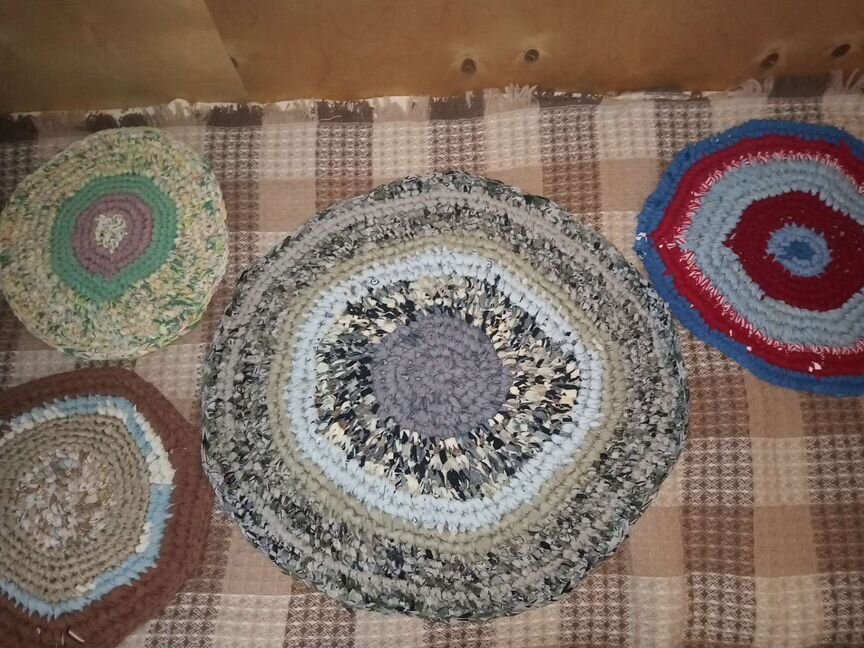 Коврик вязаный крючком