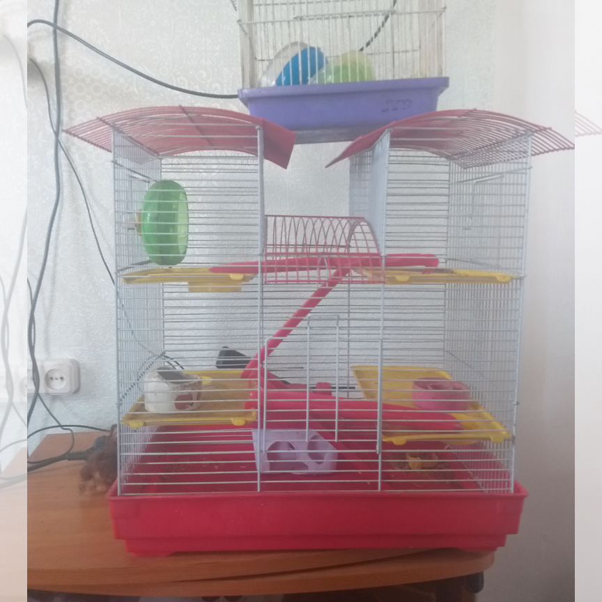 Продам клетки для хомяков