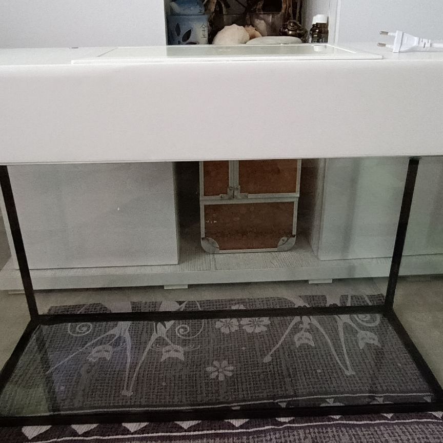 Аквариум 70 литров