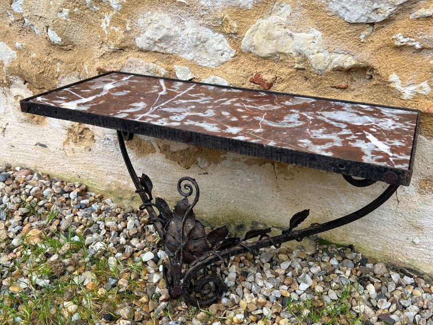 Винтижная консоль