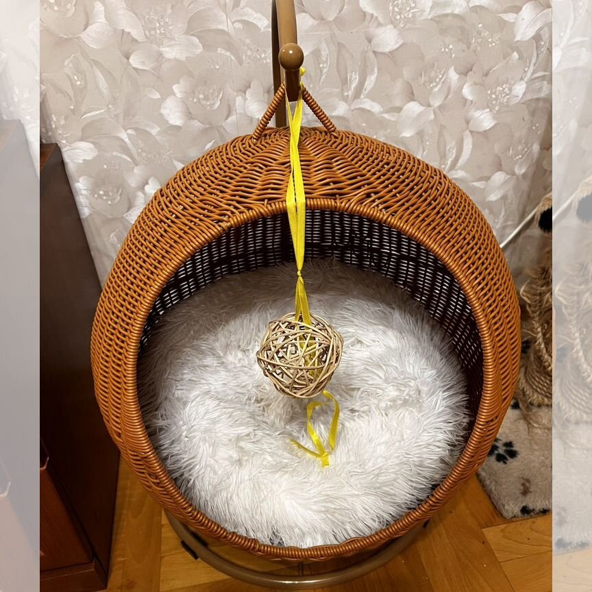 Лежанка для кошки