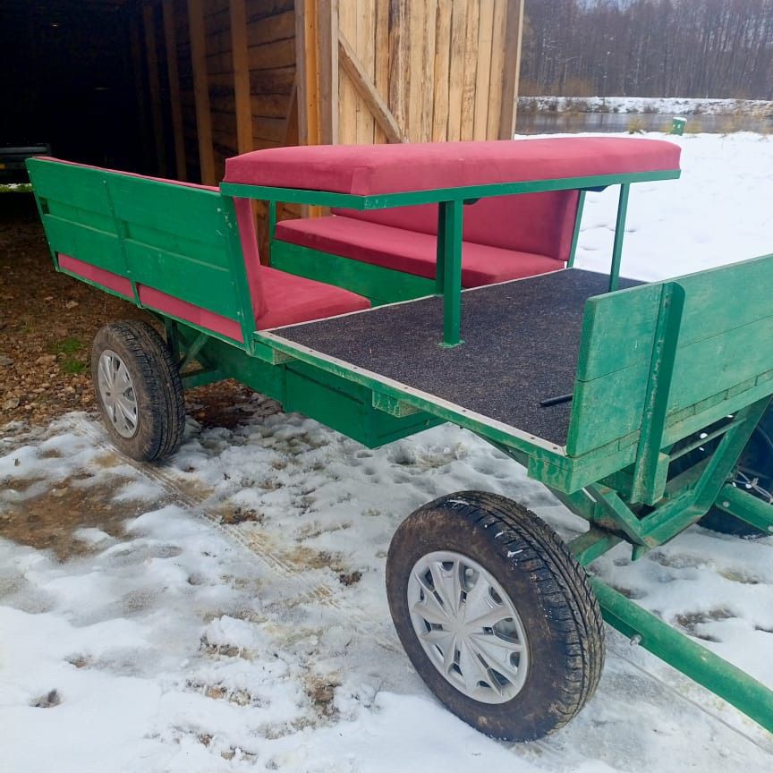 Телега для лошади