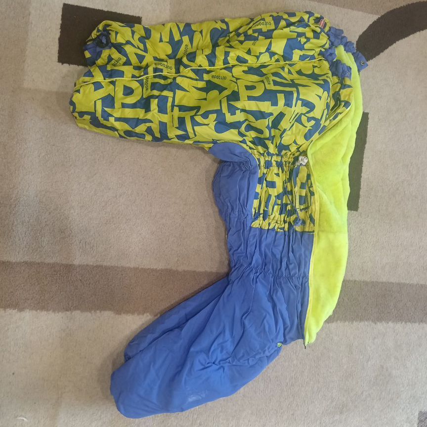 Зимний комбинезон для крупных собак