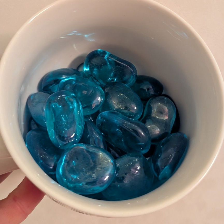 Стеклянные камни для аквариума