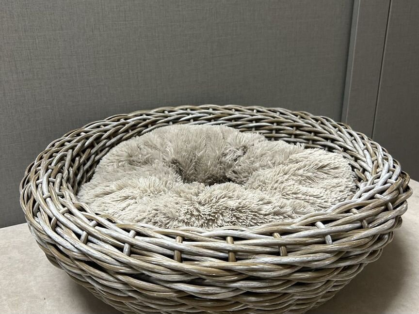 Лежанка для животных из ротанга