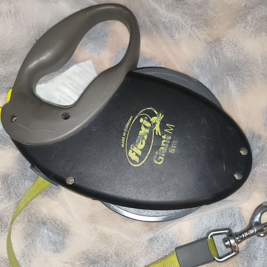 Рулетка Flexy Giant M 8 метров б/у