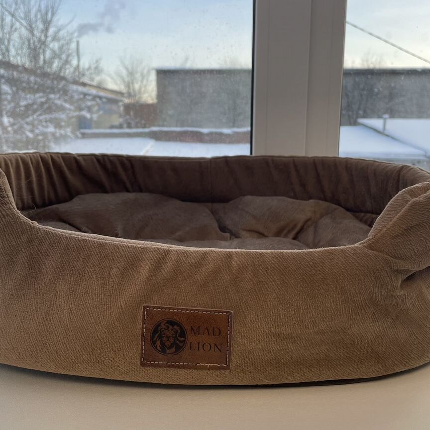 Лежанка для кошек