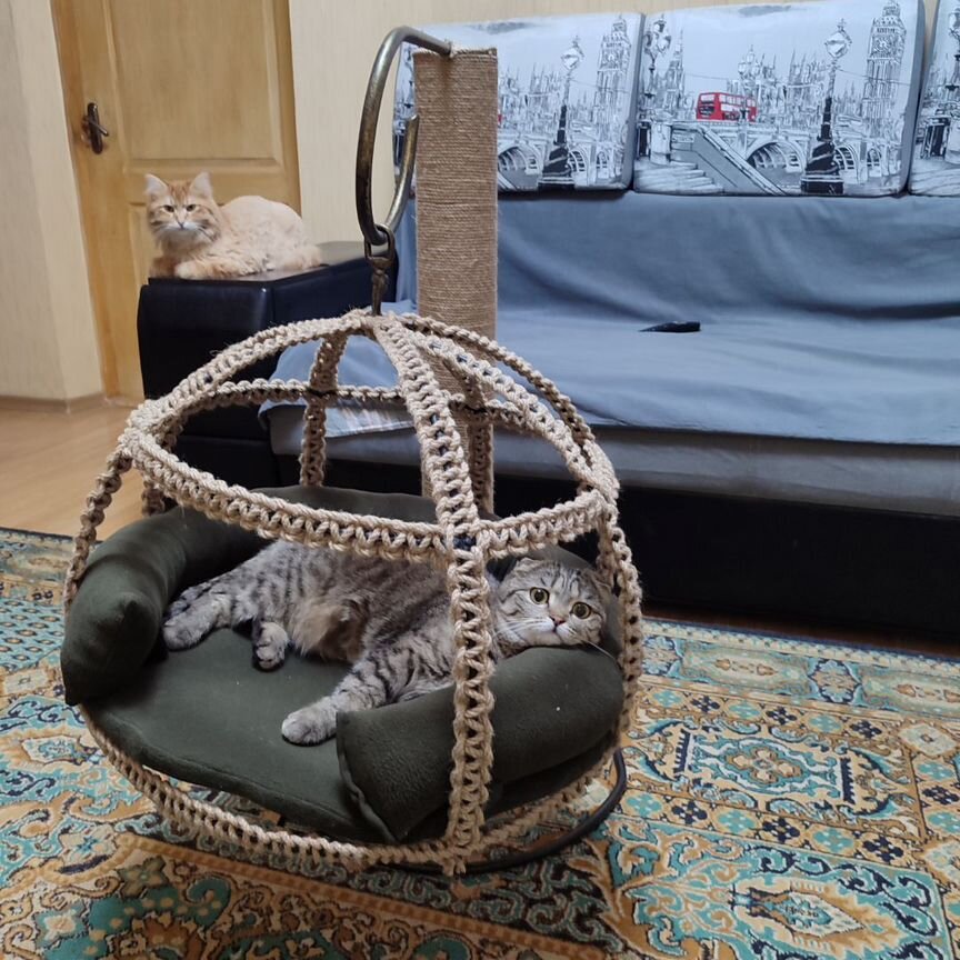 Домик-качеля для кошки