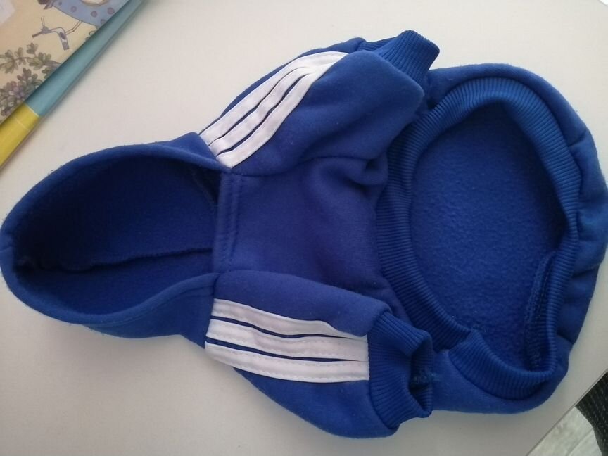 Кофточка, носочки, игрушка для котика