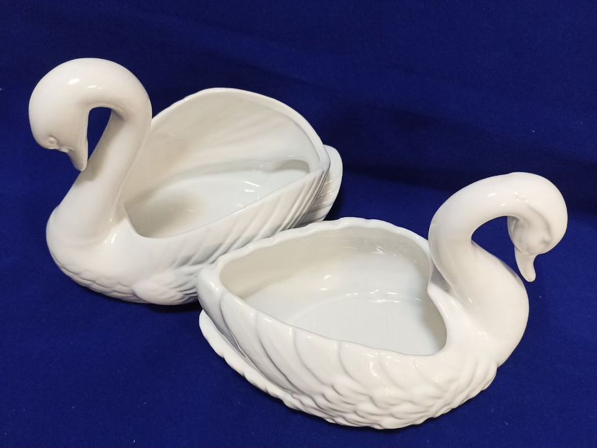 Белый лебедь