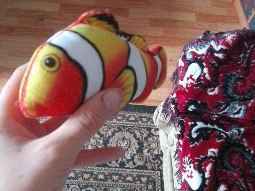 Рыбка для кошки игрушка
