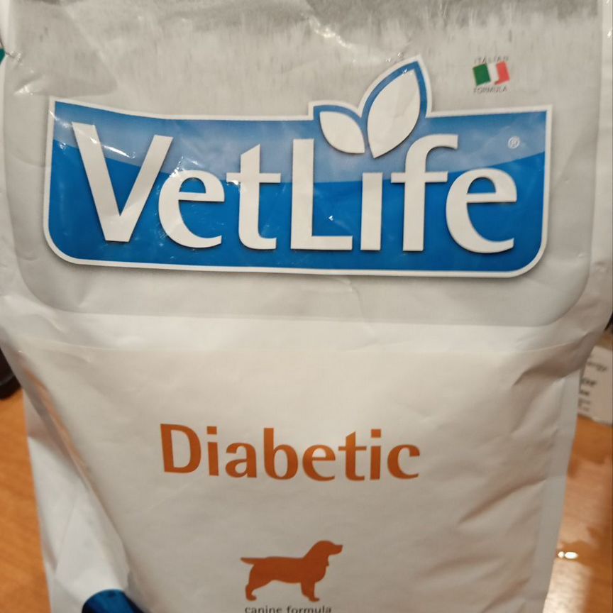 Корма для животных сухие VET life