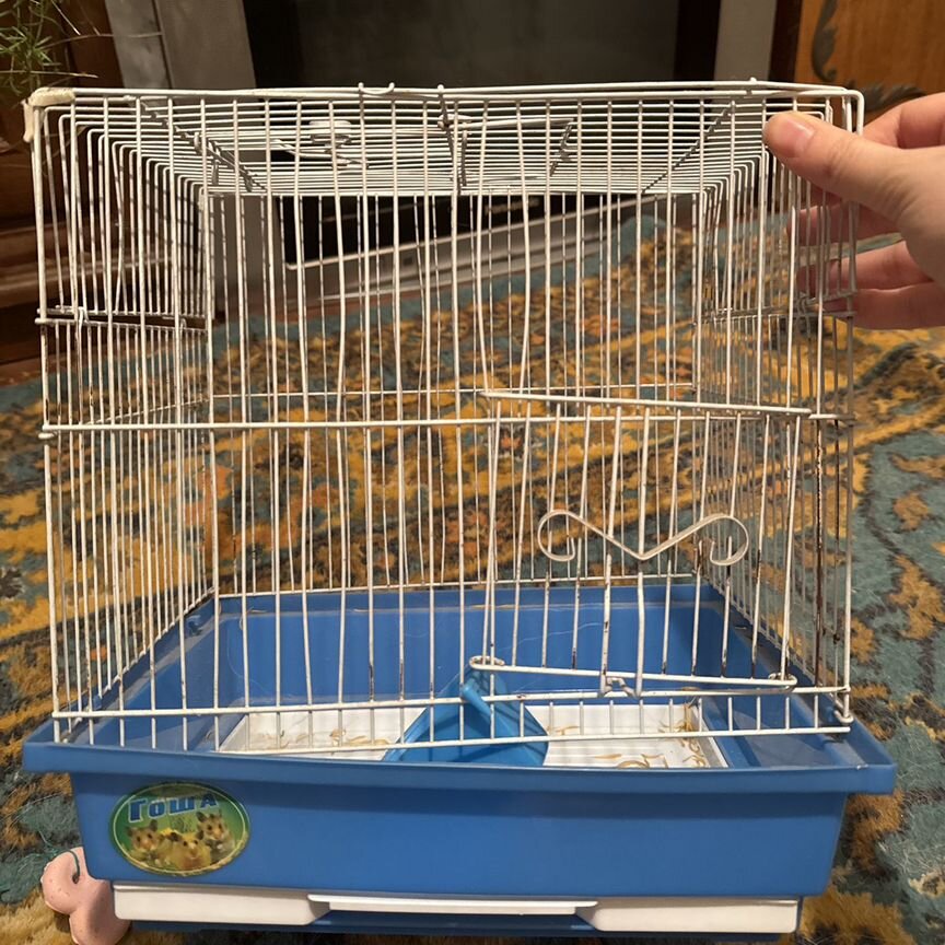 Небольшая клетка для хомяка