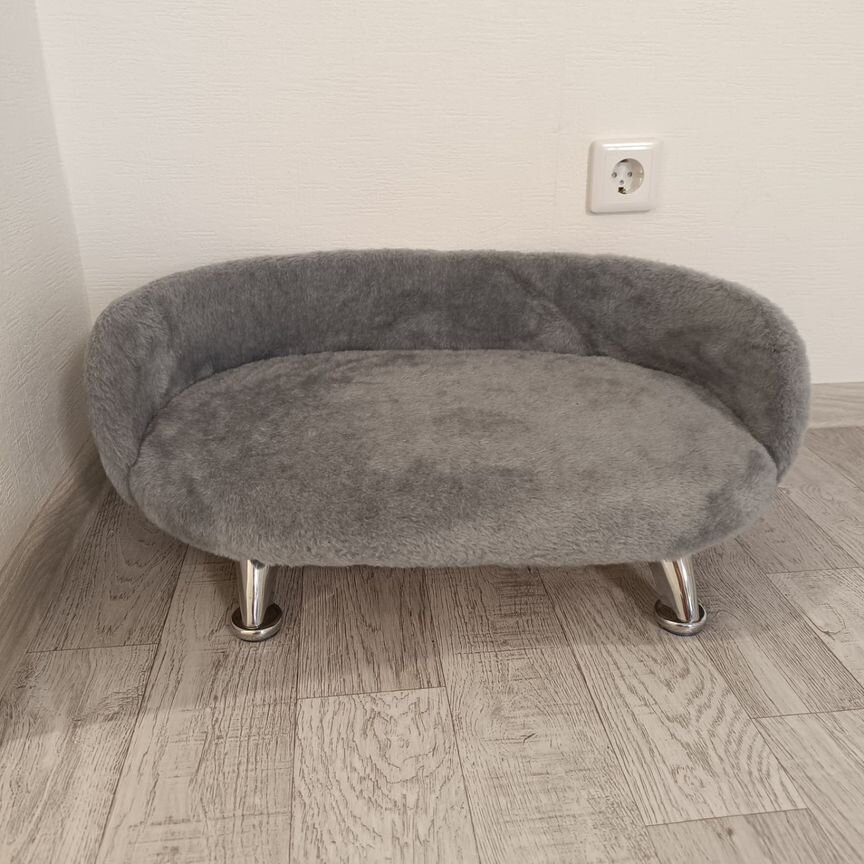 Диван для котят
