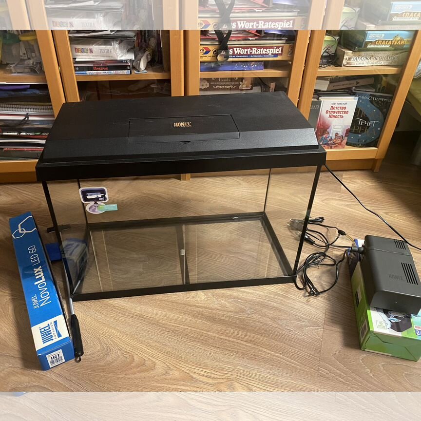 Аквариум 60 л со всем оборудованием