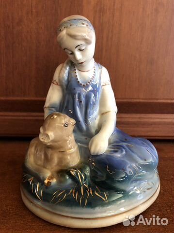 Фарфоровые статуэтка. Аленушка с козленком купить в Москве | Хобби и ...