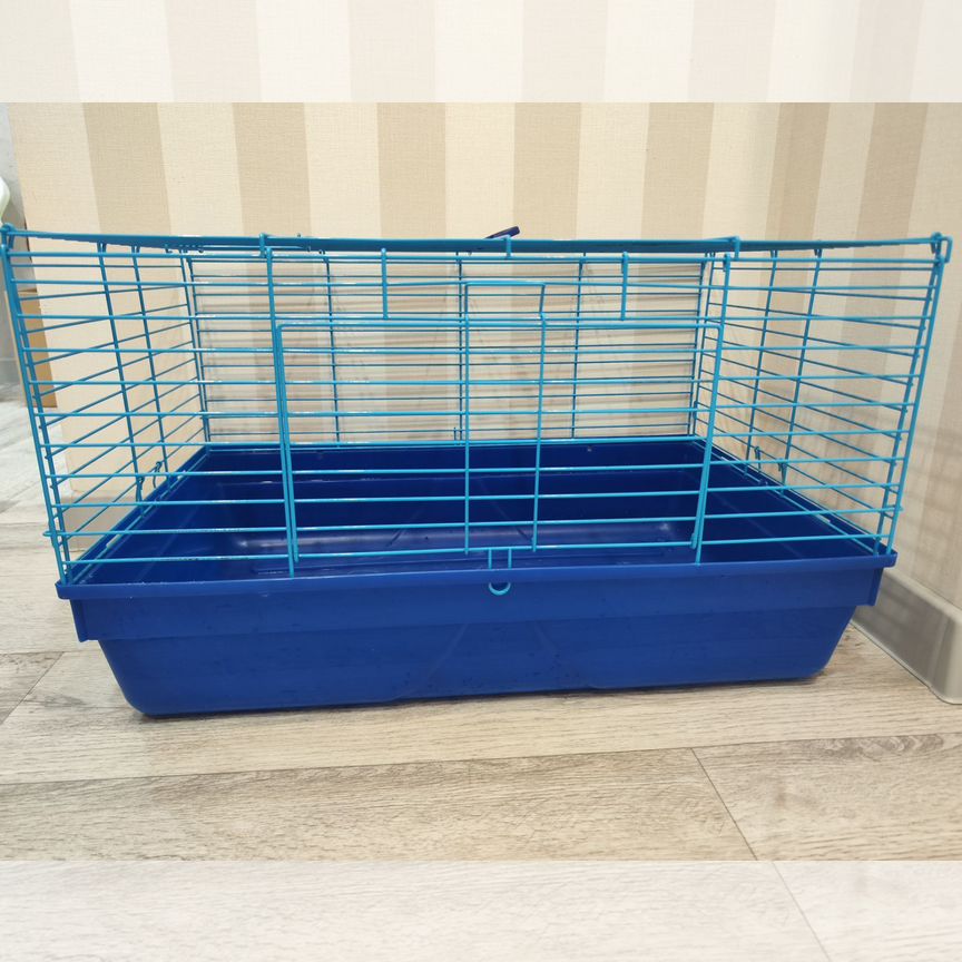 Клетка большая