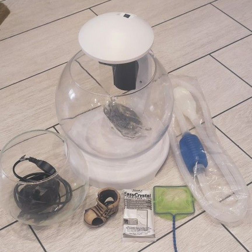 Аквариум с подсветкой