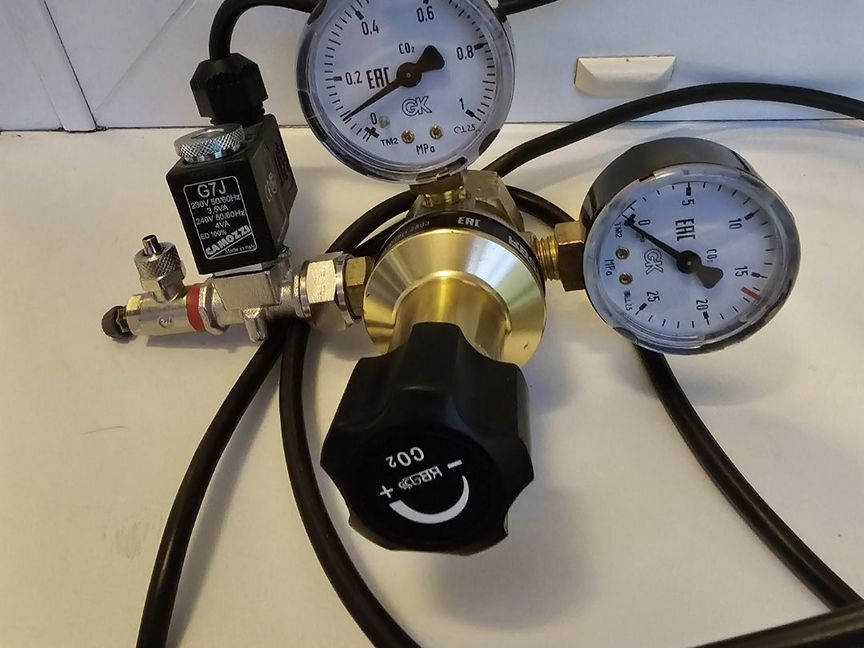 Редуктор с электроклапаном со2 для аквариума