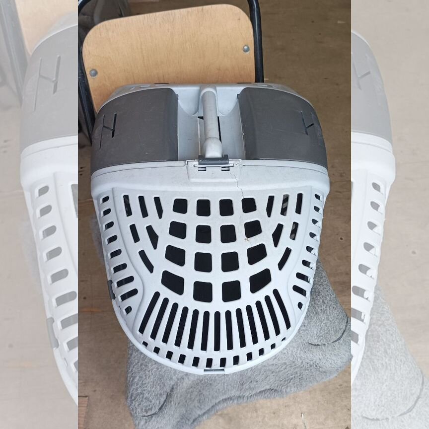 Переноска для кошек собак