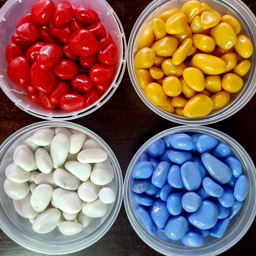 Грунт галька цветная 15х25мм 1400гр 4 банки