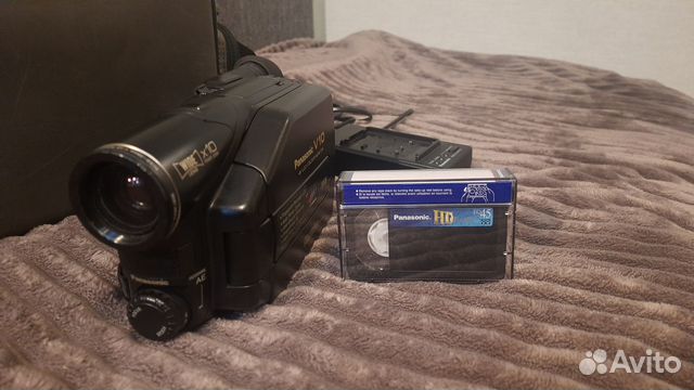 Видеокамера VHS-C Panasonic NV-V10 купить в Москве | Электроника | Авито