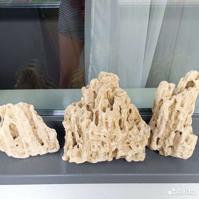 Песчаник, коряга, корабль в аквариум