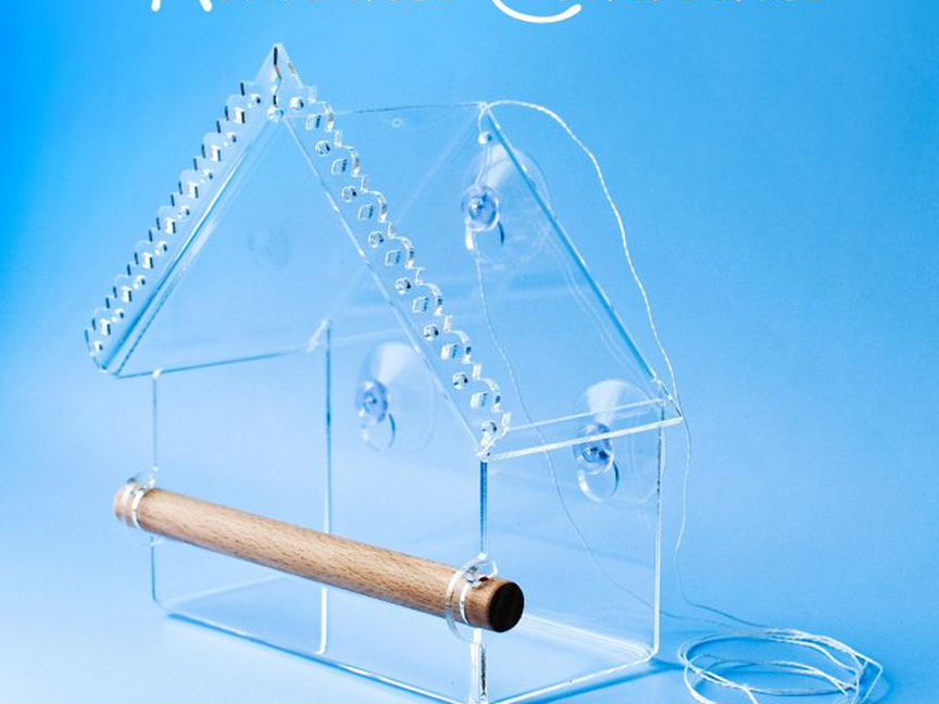 Кормушка для птиц на окно прозрачная на присосках