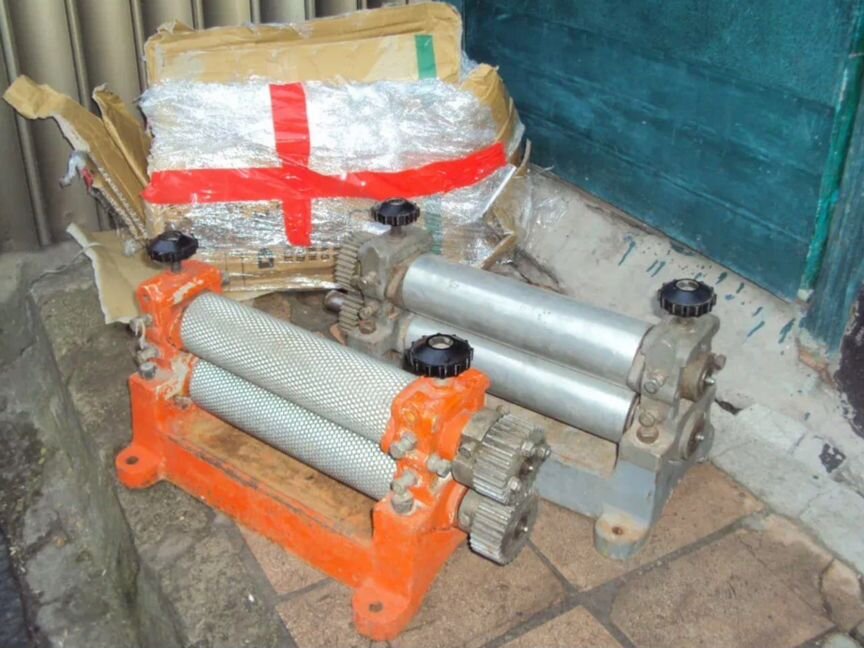 Вальцы для изготовления вощины