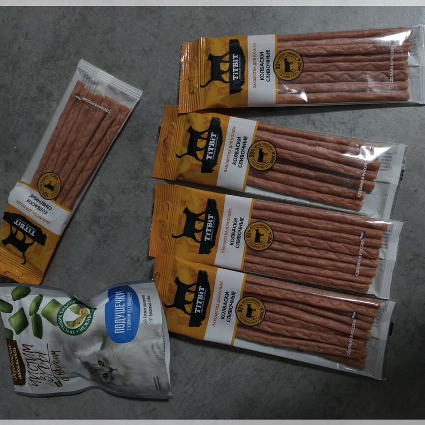 Лакомство для кошек Цена за все